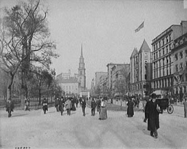 Handwritten protests against higher meter fees in Back Bay | Universal Hub